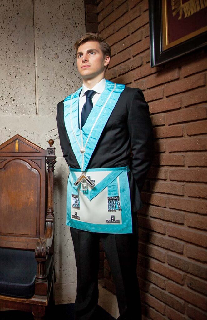 Craft Worshipful Master Apron » George, Kenning & Son
